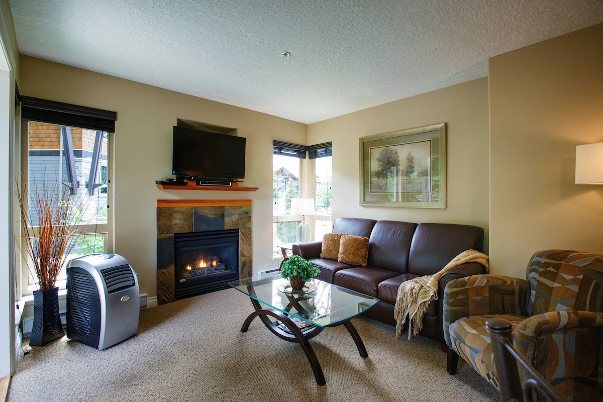 Sunrise Ridge Waterfront Resort - Parksville : Rates, photos and reviews