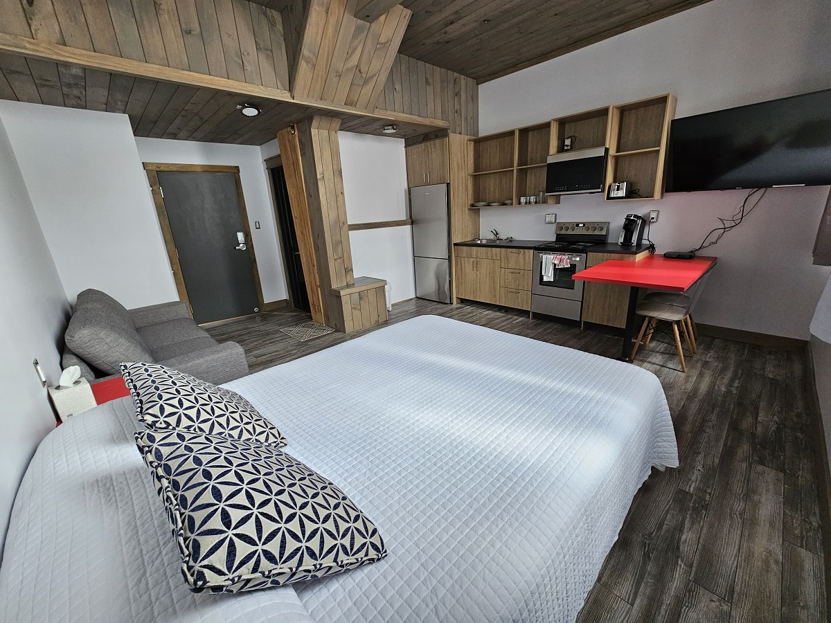 Lofts Hôtel Gaspésie - Tourelle : Prix, photos et avis
